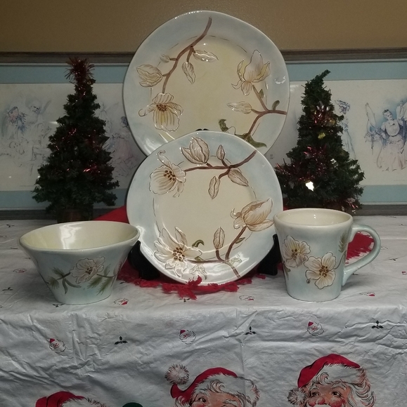 ambiance magnolia | Dining | Magnolia Dinner Set | Poshmark